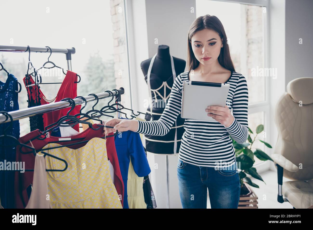Fabric handling hi-res stock photography and images - Alamy