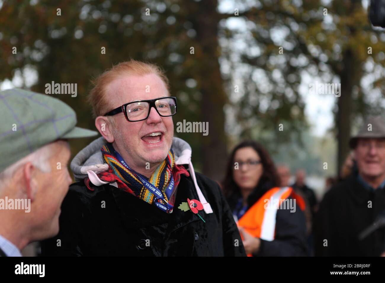 Bus stop london harrods hi-res stock photography and images - Alamy