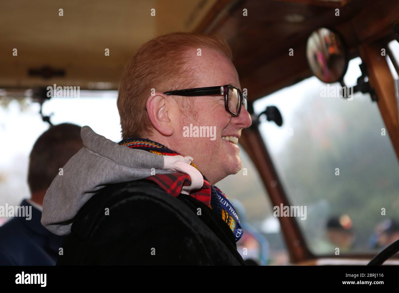 Bus stop london harrods hi-res stock photography and images - Alamy