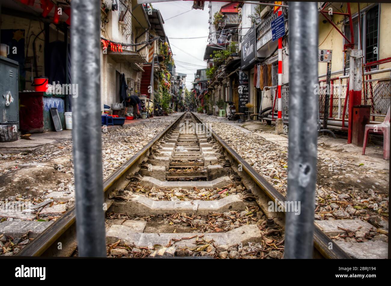 Train travels through urban hi-res stock photography and images - Alamy