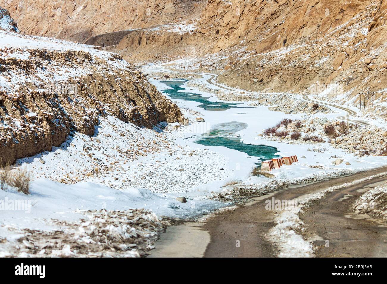 Frozen Indus River, Ladakh, India. Snow mountains, free flowing river ...