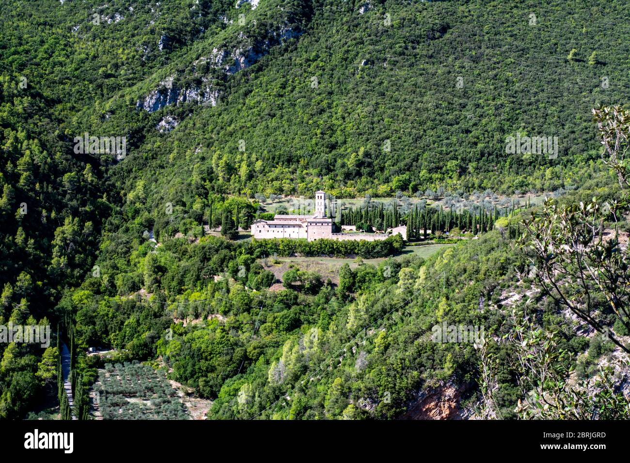 ABBEY OF SAN PIETRO IN VALNERINA VALLEY Stock Photo - Alamy