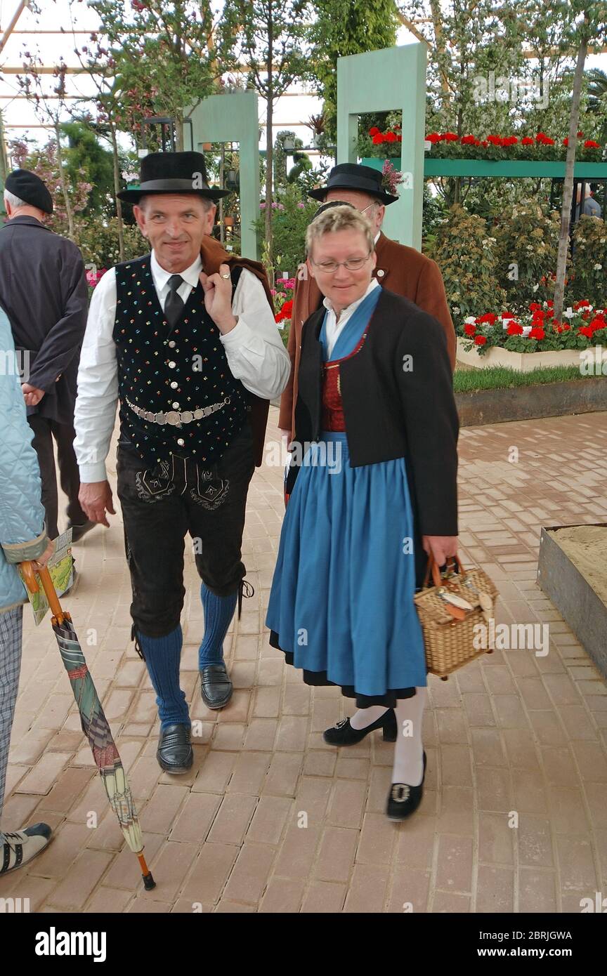 Traditional alpine costume hi-res stock photography and images - Alamy