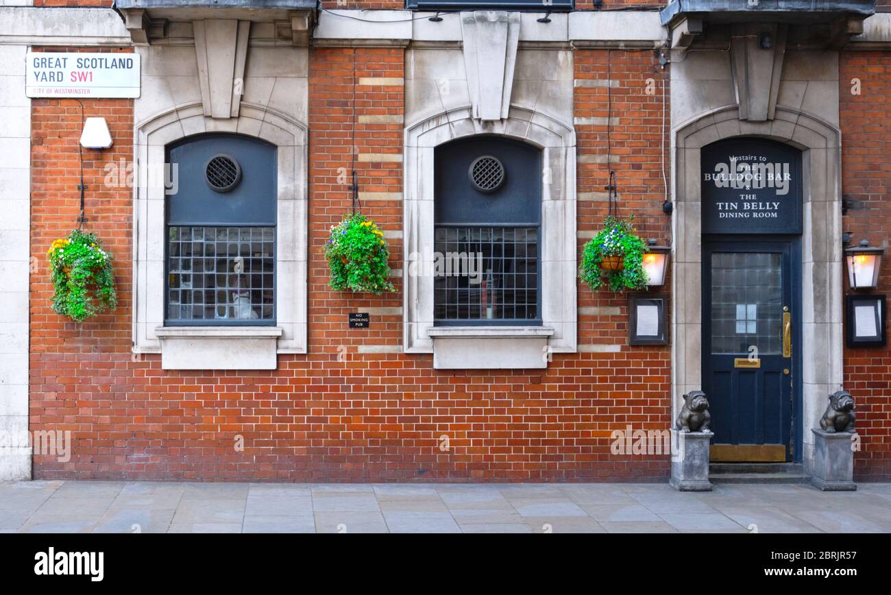 Clarence house exterior hi-res stock photography and images - Alamy