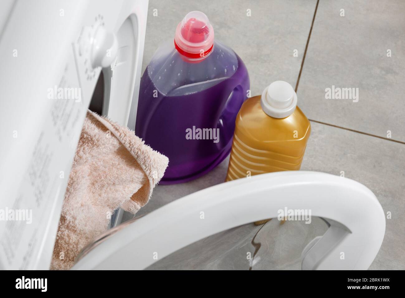 Washing machine and laundry detergent gel for washing. Household ...