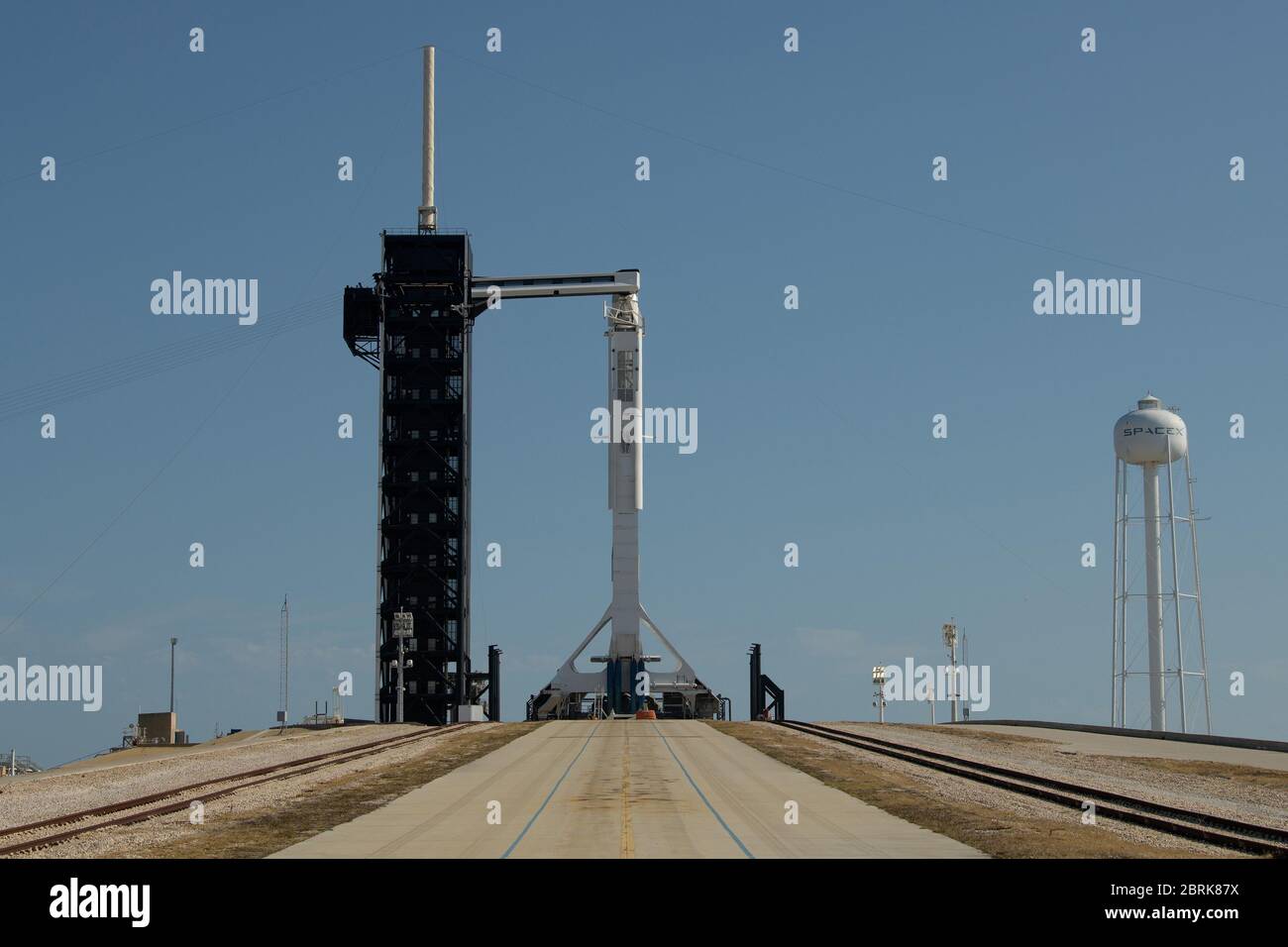 A SpaceX Falcon 9 rocket with the company's Crew Dragon spacecraft ...