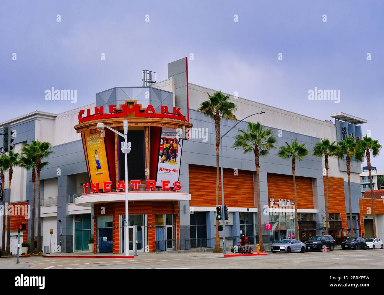 Cinemark hi-res stock photography and images - Alamy