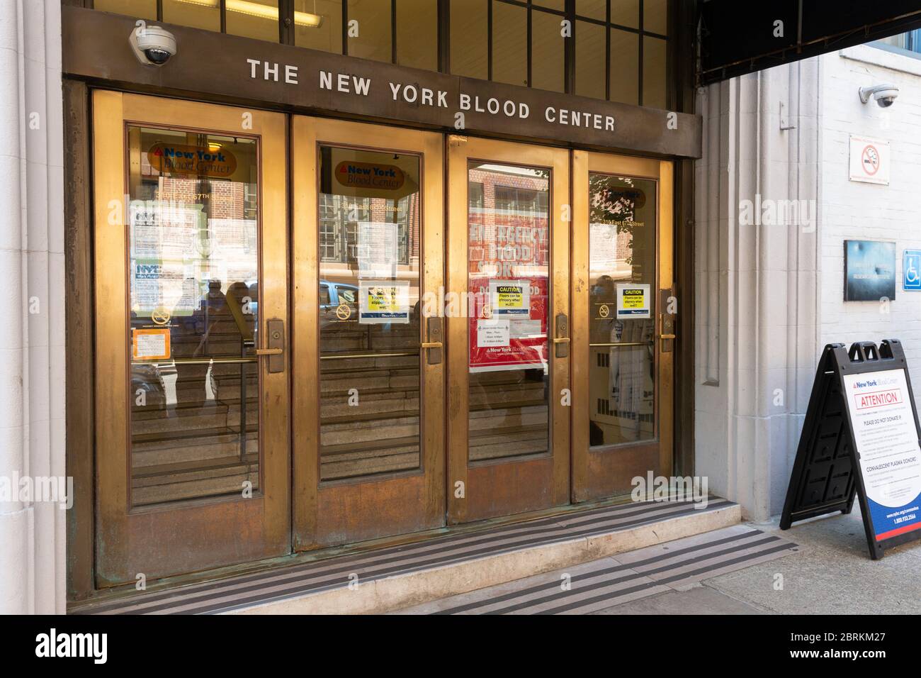 67th street hi-res stock photography and images - Alamy