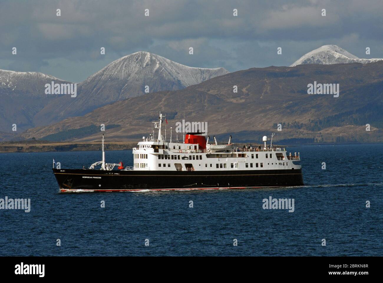 HEBRIDEAN PRINCESS cruising the INNER SOUND with the Red Cuillin Hills ...