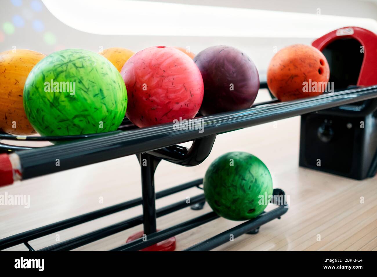 Bowling background row skittle hi-res stock photography and images - Alamy