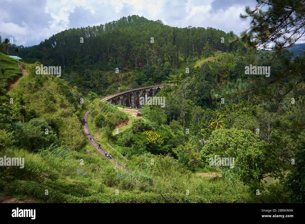 Nine Arch Bridge in Ella, Sri Lanka Stock Photo - Alamy