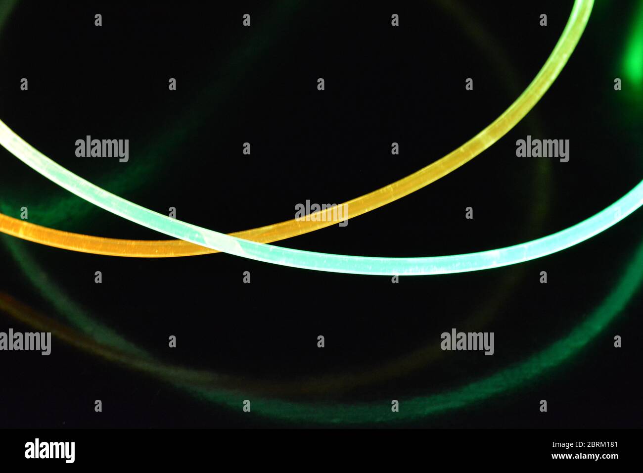 A wire with orange and green light, a light guide wire with different ...