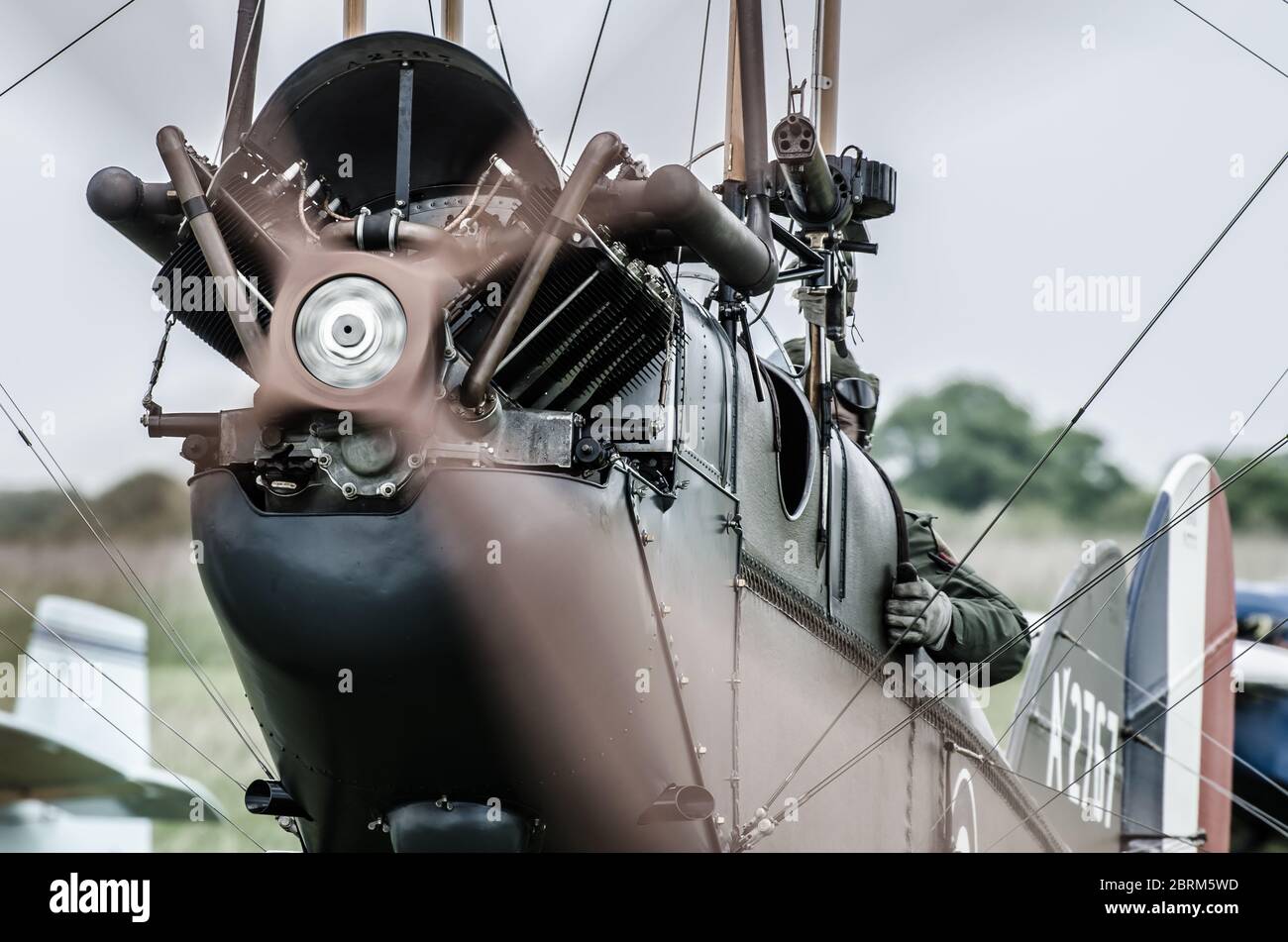 Royal aircraft factory be2 hi-res stock photography and images - Alamy