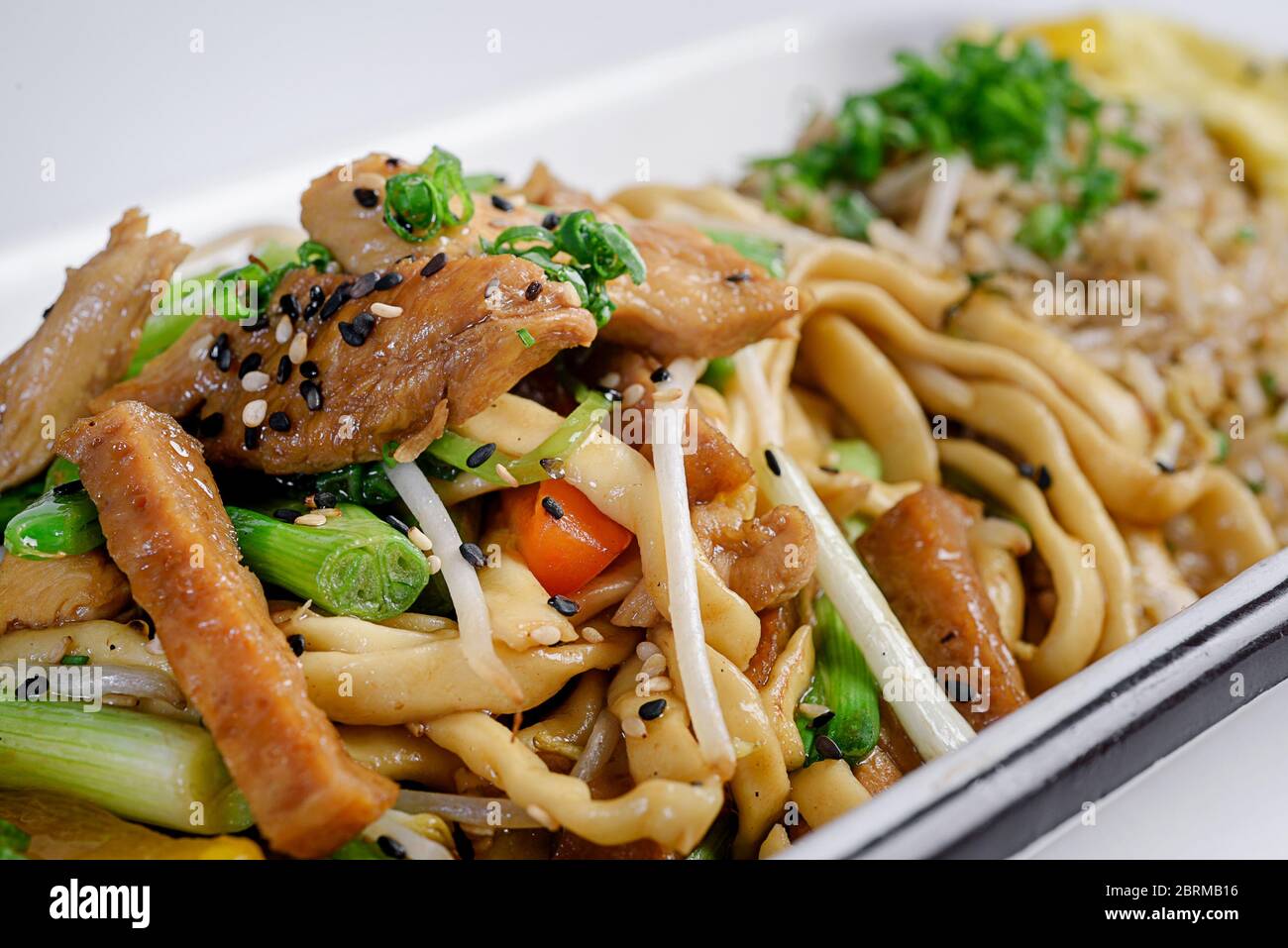 Peruvian Chinese fusion food: Combinado Stock Photo - Alamy