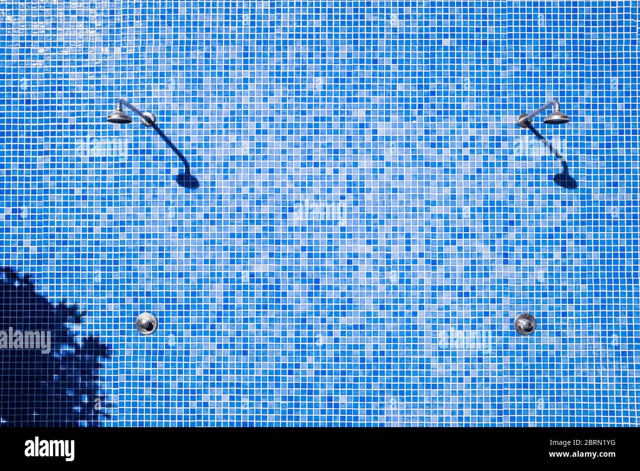 Swimming pool showers hi-res stock photography and images - Alamy