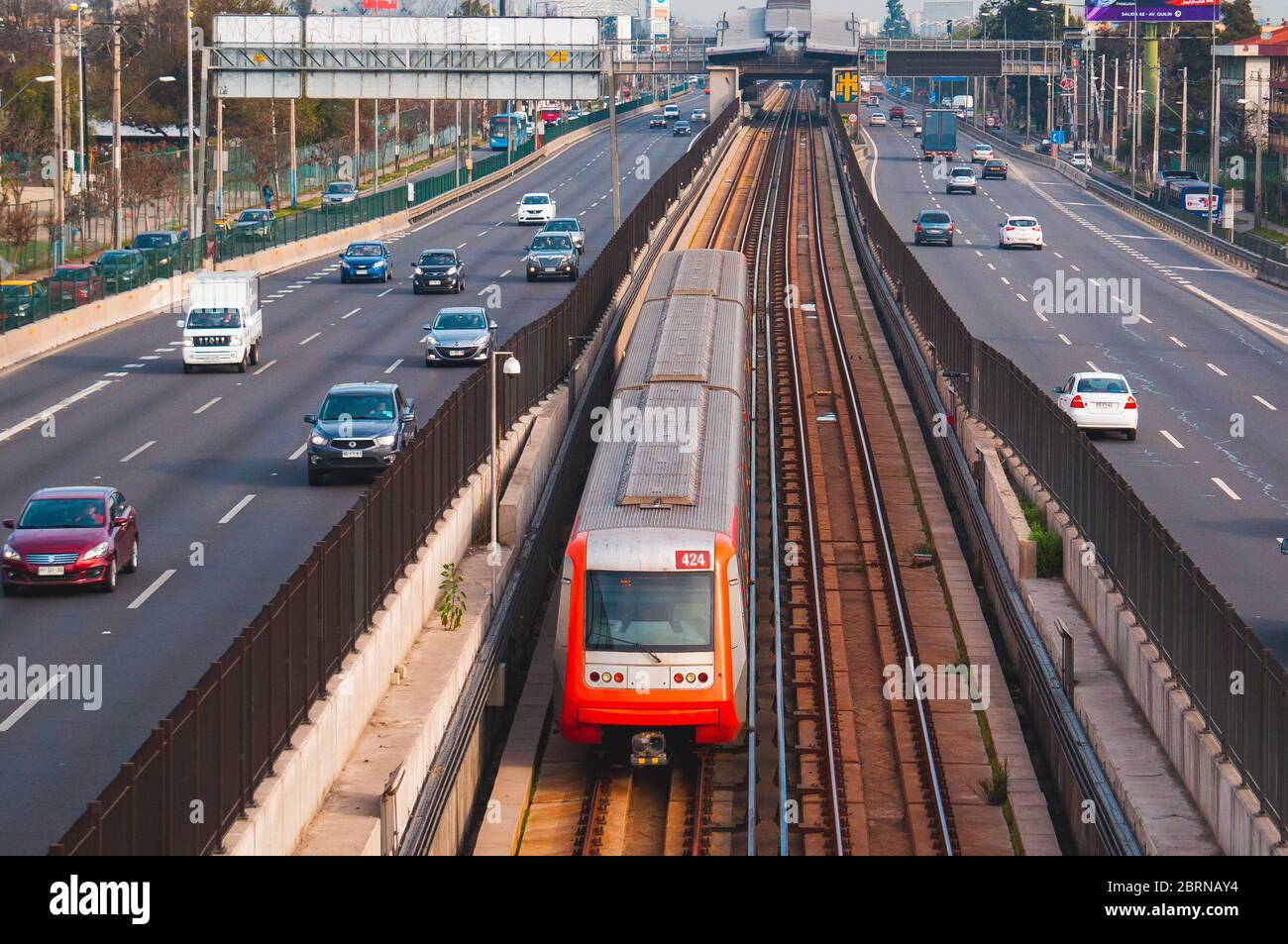 Rieles de ferrocarril hi-res stock photography and images - Alamy