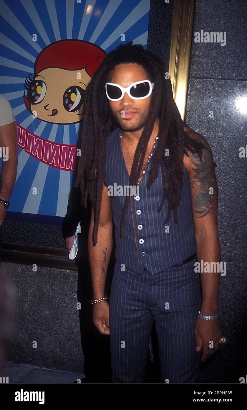 1995 mtv video music awards hi-res stock photography and images - Alamy