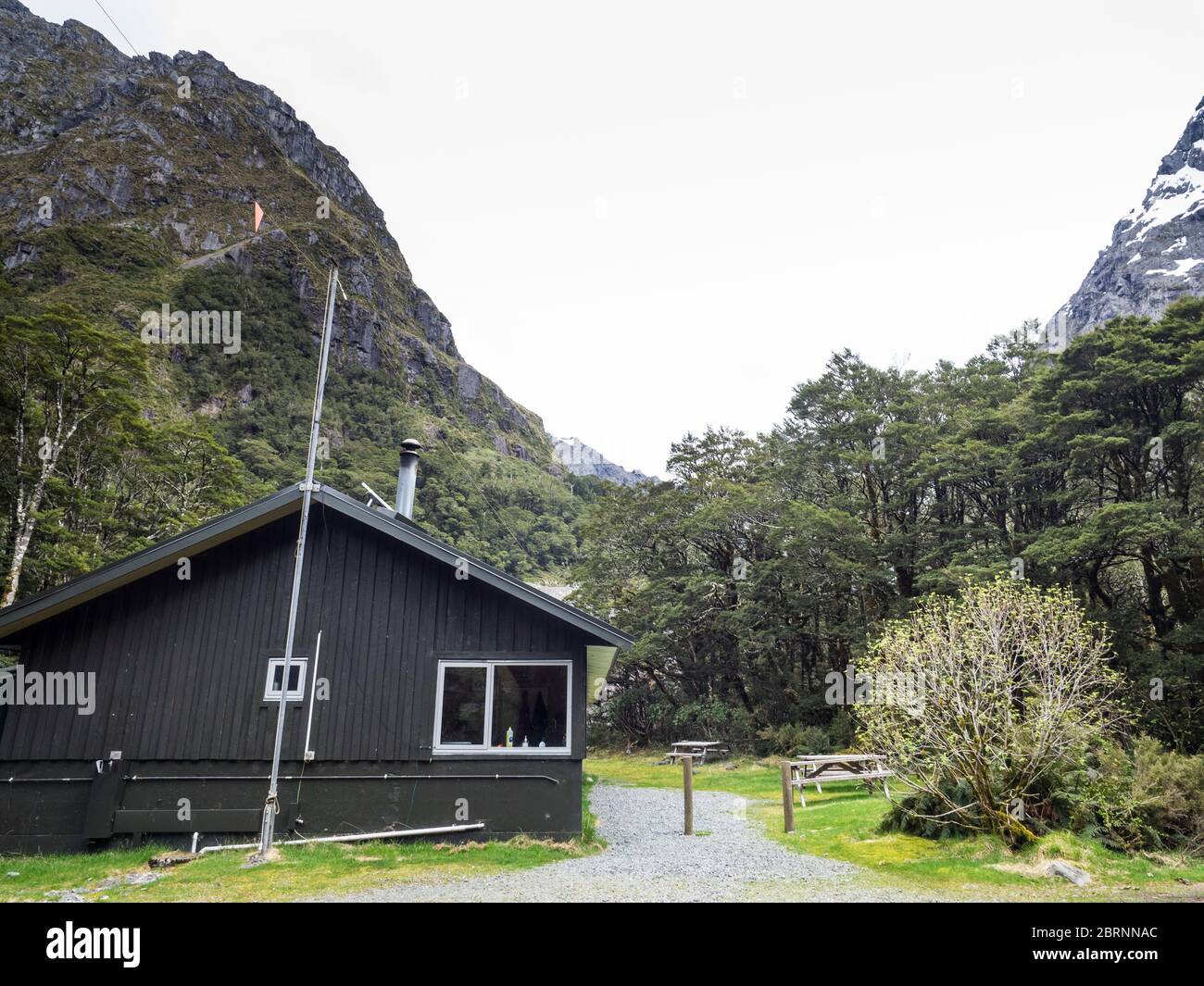 New Zealand Alpine Club's Homer Hut below Homer Saddle at the entrance ...