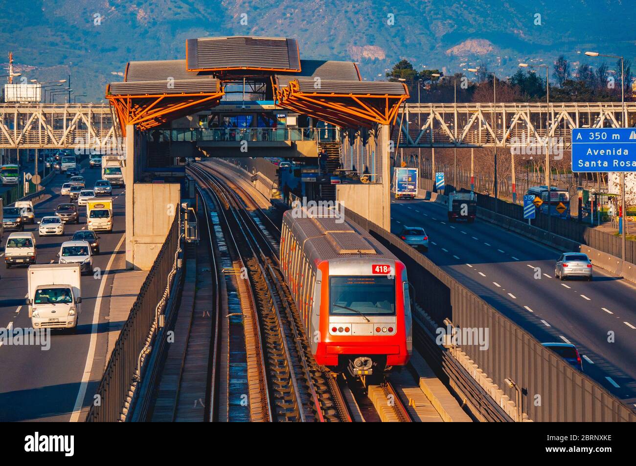 Rieles de ferrocarril hi-res stock photography and images - Alamy