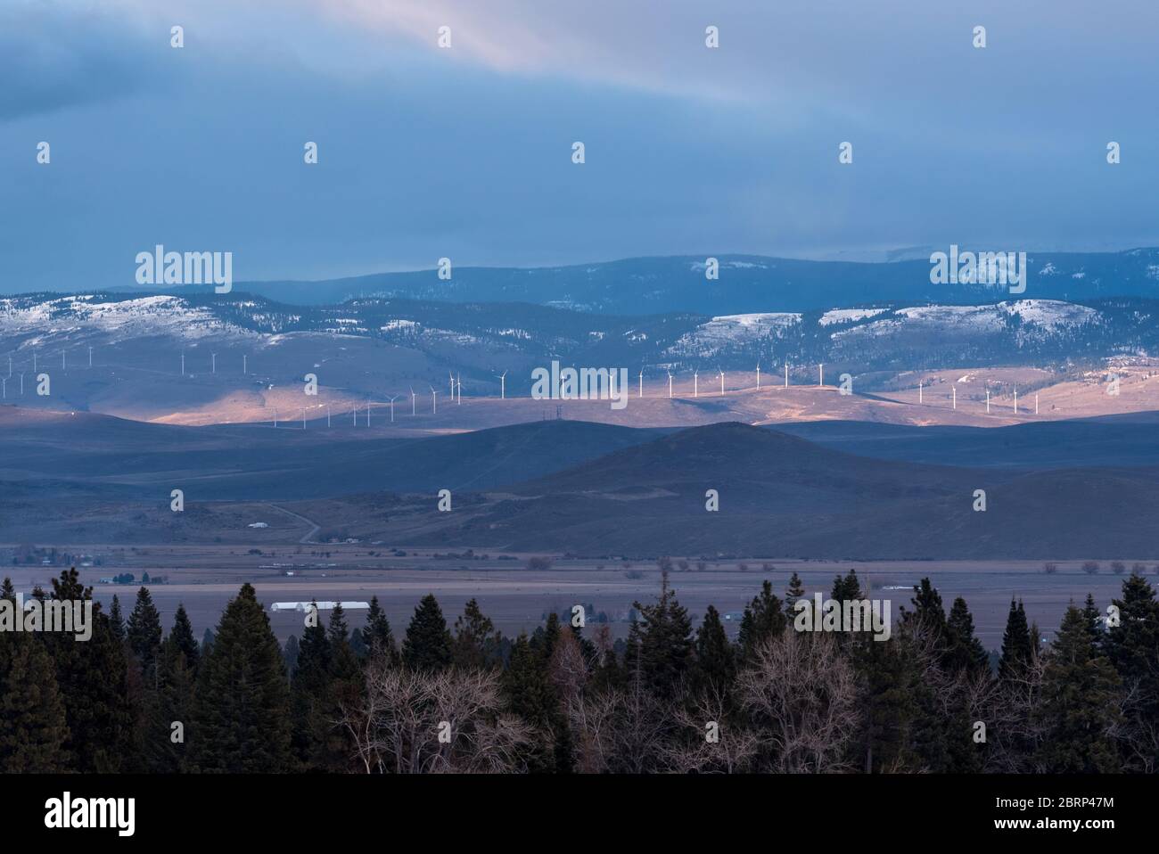 Elkhorn Valley Wind Farm at the base of Oregon's Wallowa Mountains ...