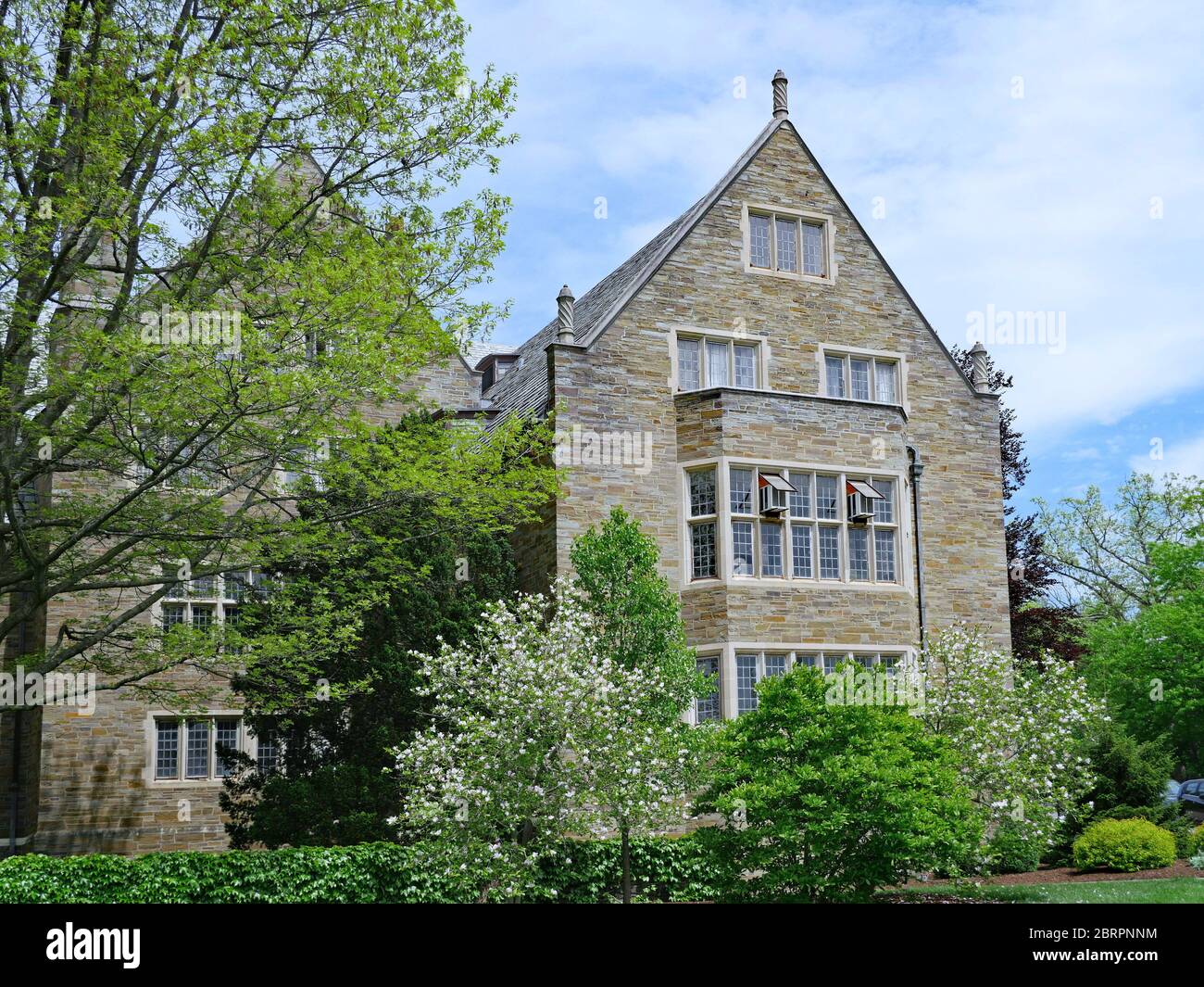 Classic gothic architecture hi-res stock photography and images - Alamy