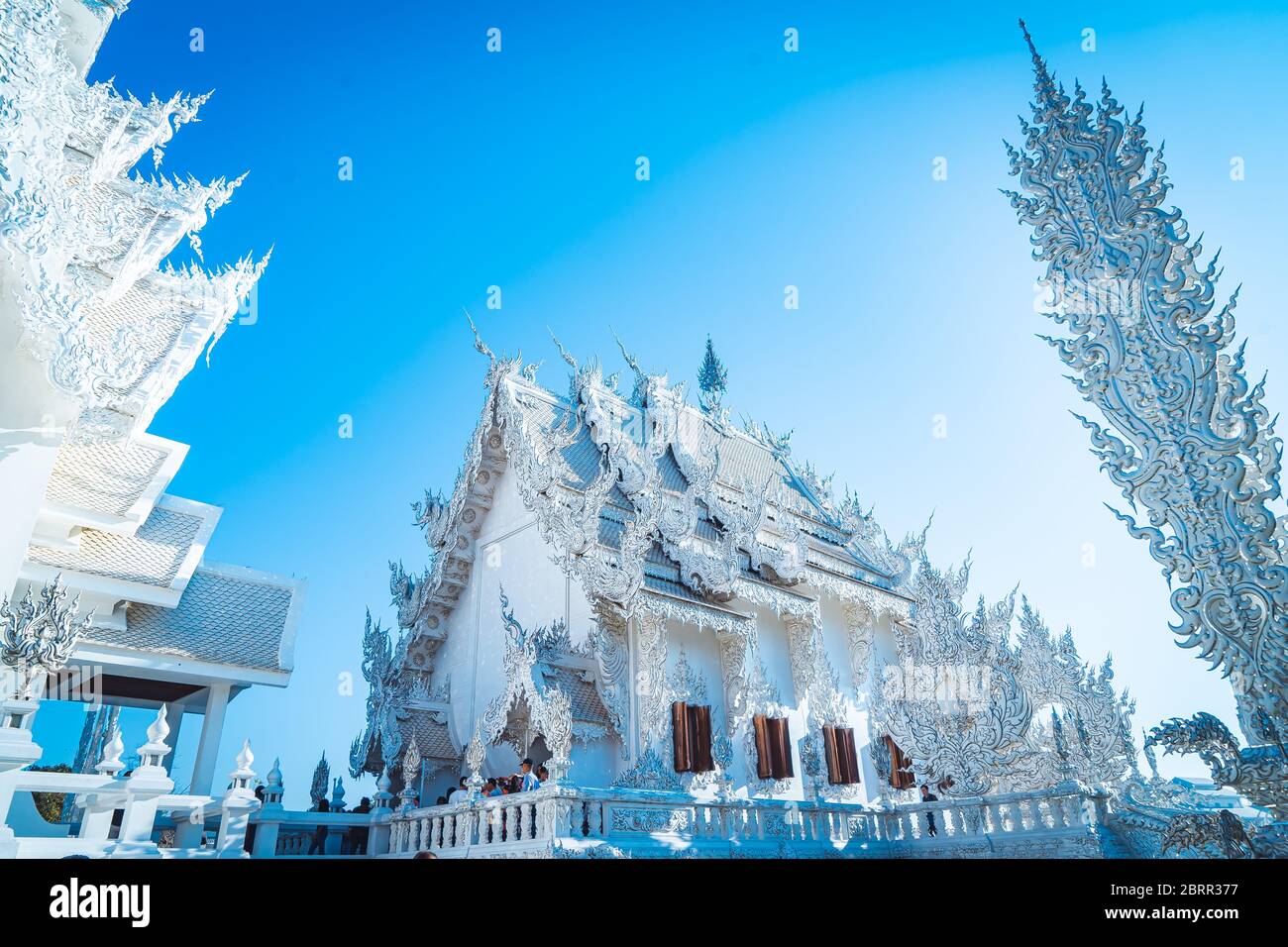 White Temple in Chaing Rai, Thailand Stock Photo - Alamy