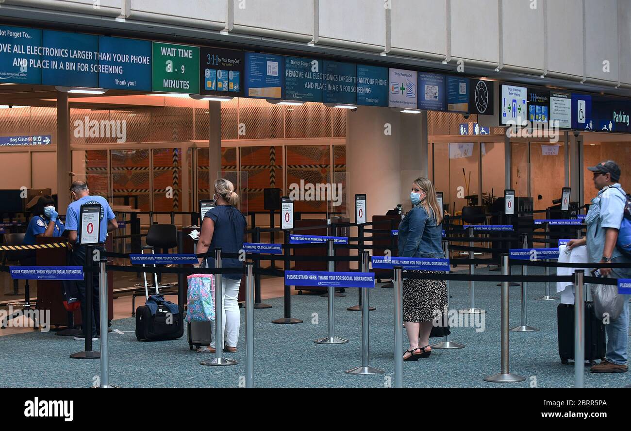 A screening checkpoint hi-res stock photography and images - Alamy