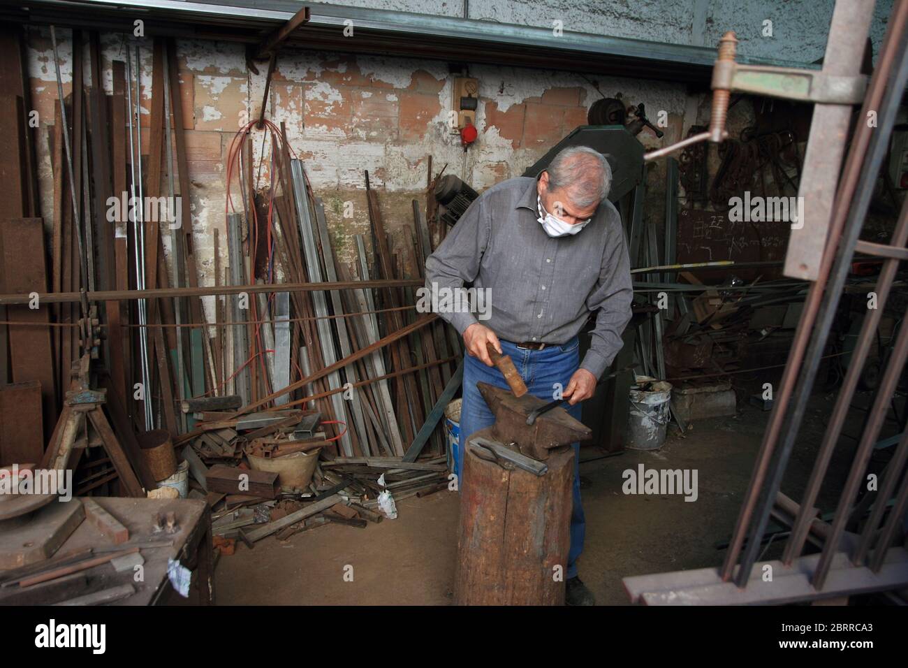 Blacksmith activity hi-res stock photography and images - Alamy