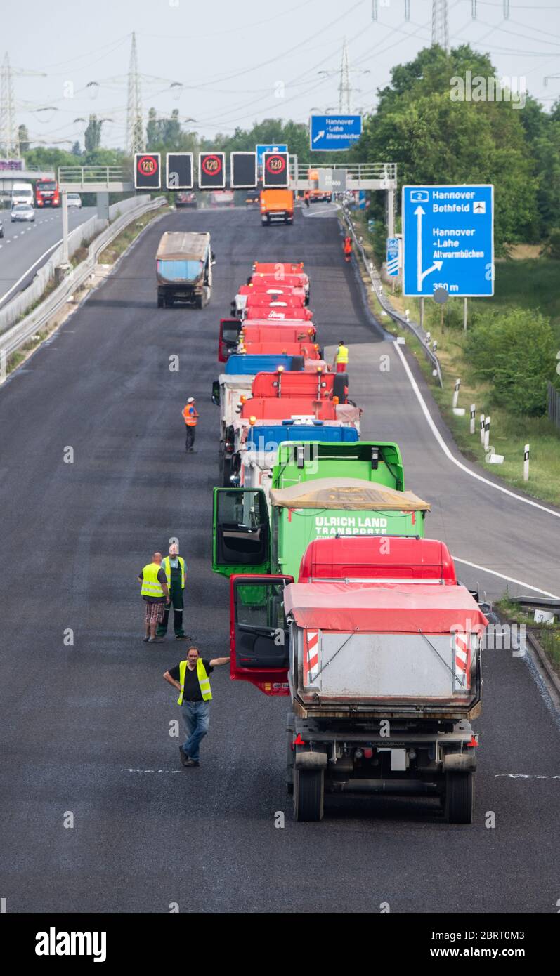 Car take over motorway hi-res stock photography and images - Alamy