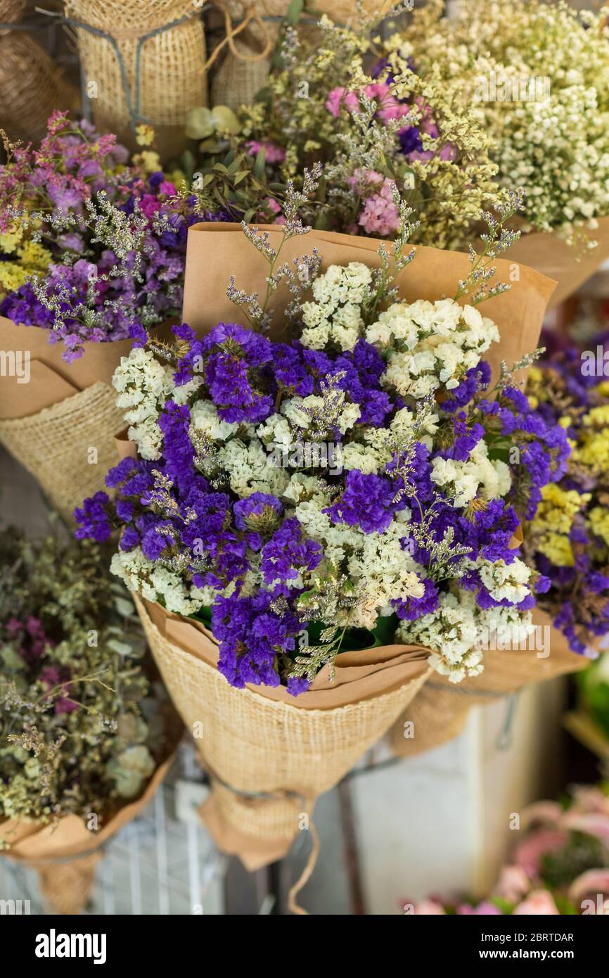 Beautiful wedding bouquet flowers cotton hi-res stock photography and ...