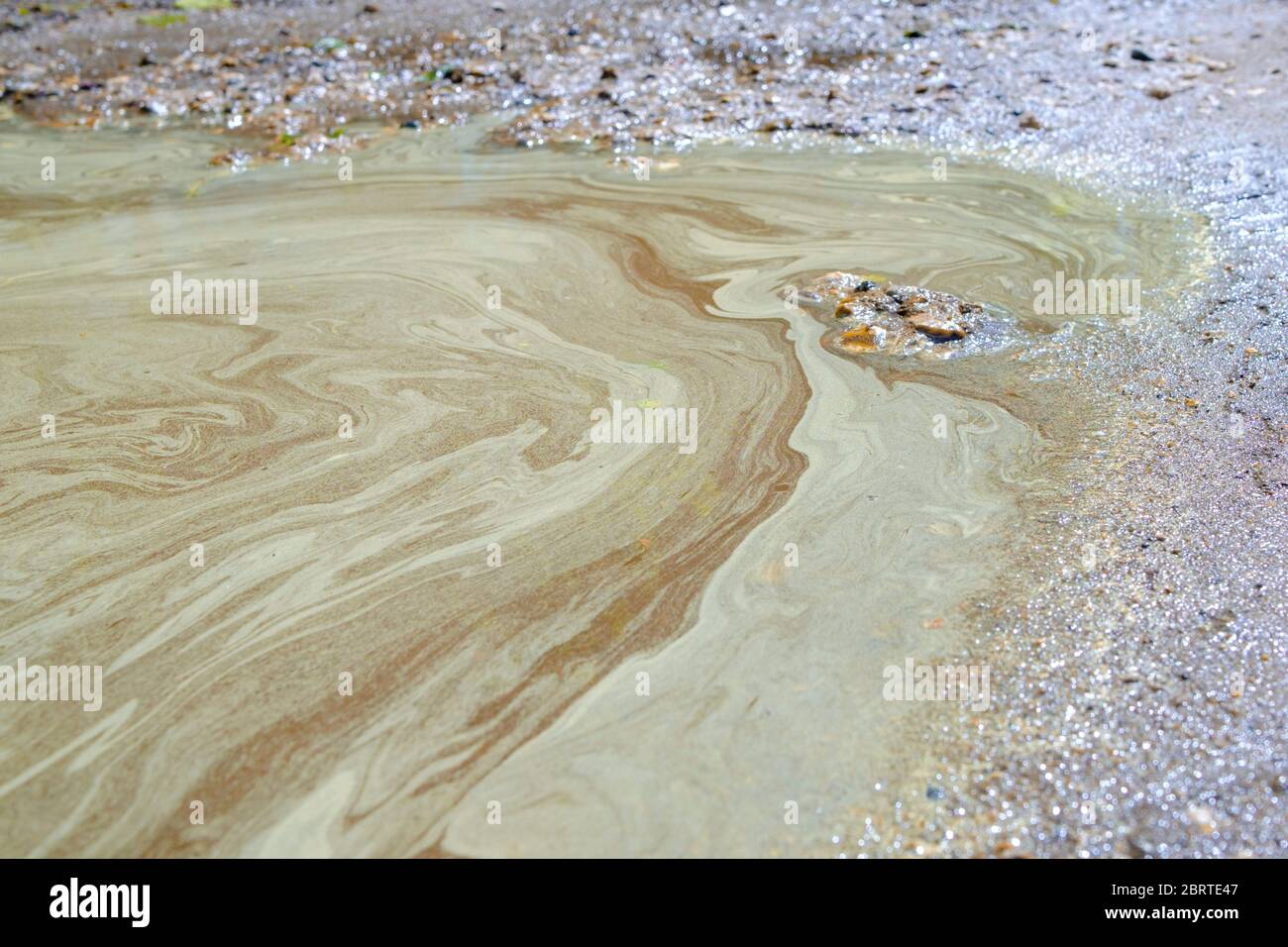 Yellow sludge hi-res stock photography and images - Alamy