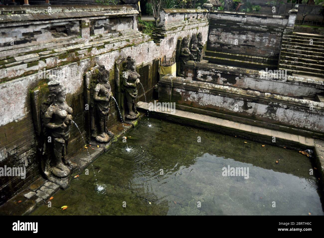 Bathing temple figures or holy water fountain of Goa Gajah or Elephant ...