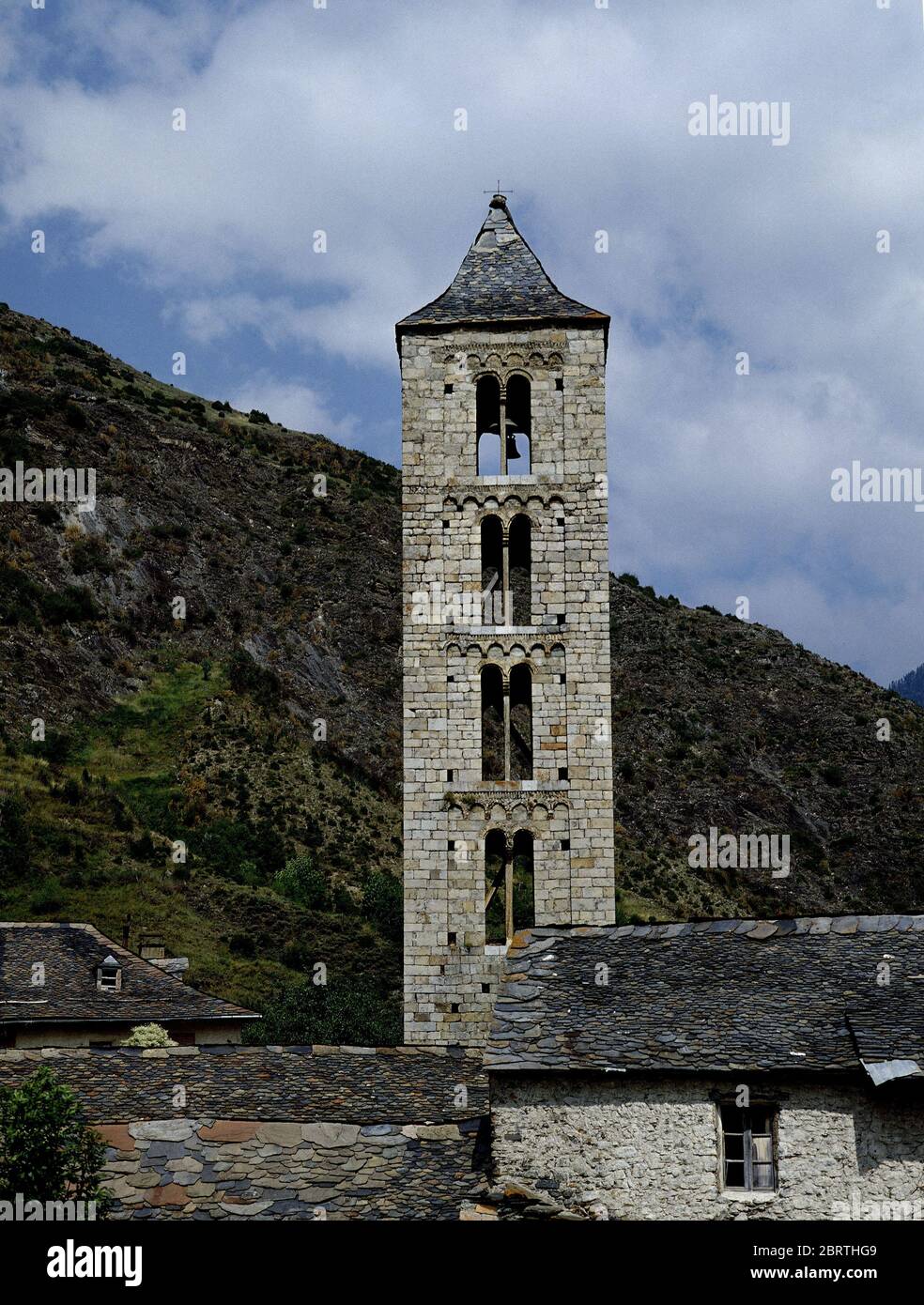 TORRE DE LA IGLESIA DE SANTA EULALIA - SIGLO XII - ROMANICO CATALAN DE ...