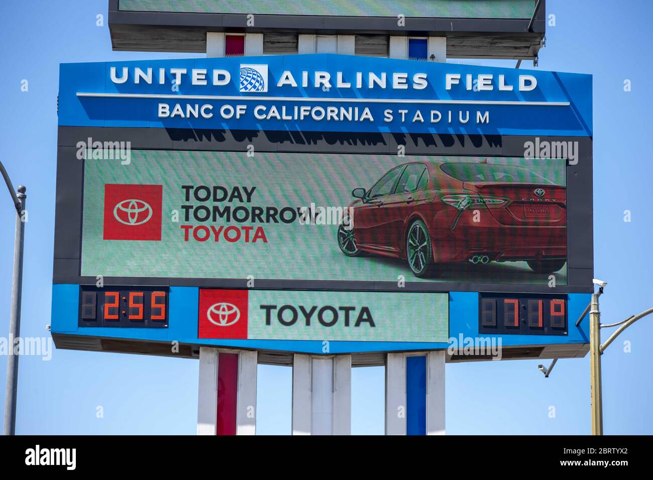 Los angeles memorial coliseum marquee hi-res stock photography and ...