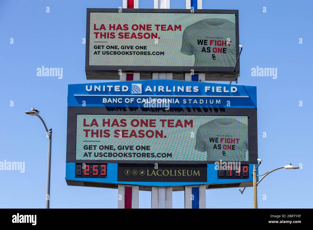 Los angeles memorial coliseum marquee hi-res stock photography and ...