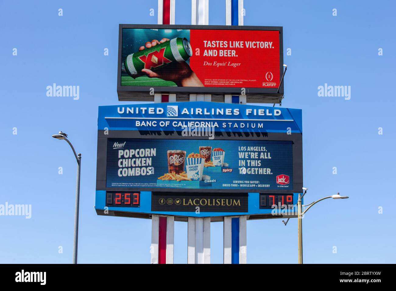 Los angeles memorial coliseum marquee hi-res stock photography and ...