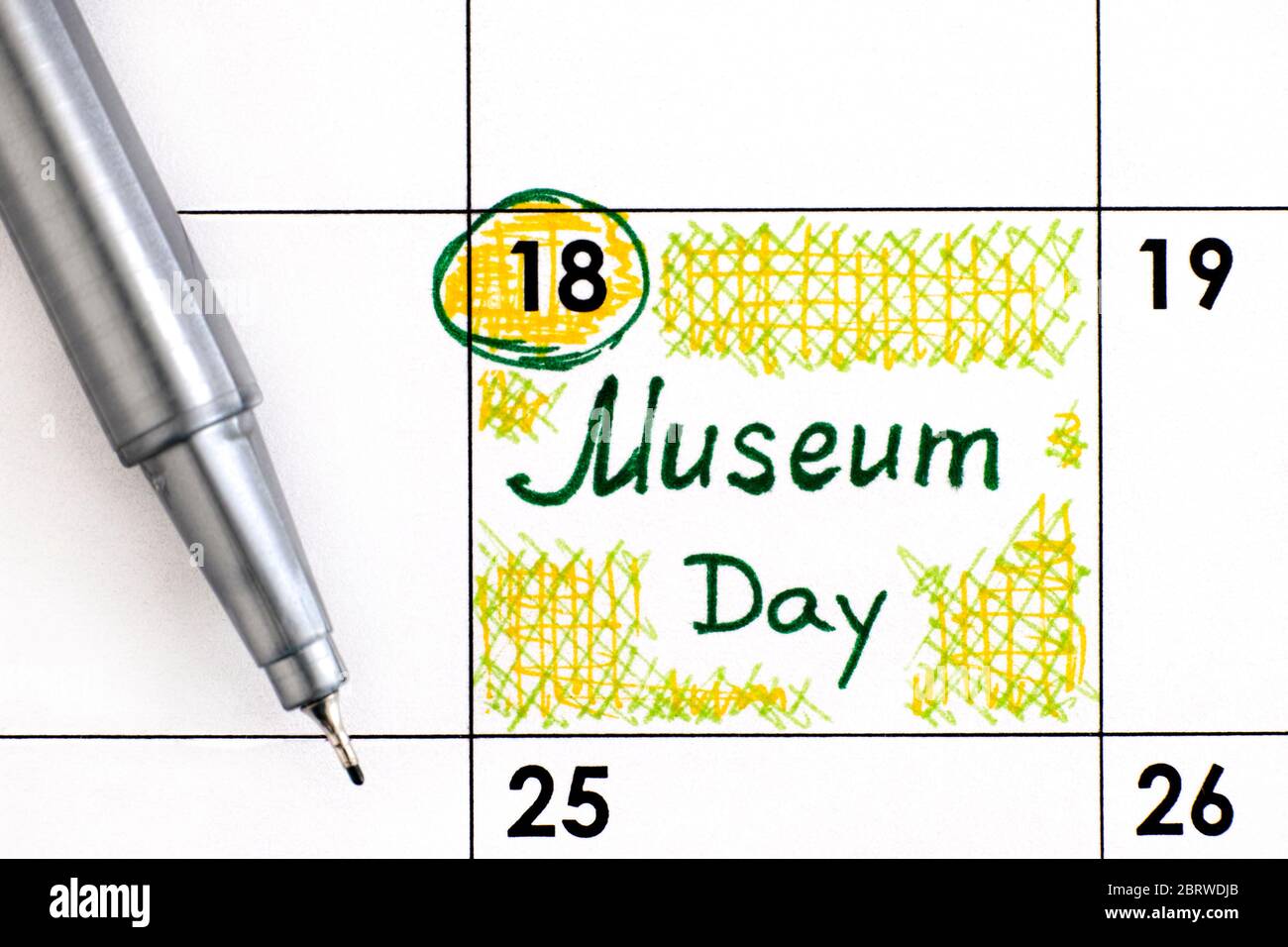 Reminder Museum Day in calendar with pen. May 18 Stock Photo - Alamy