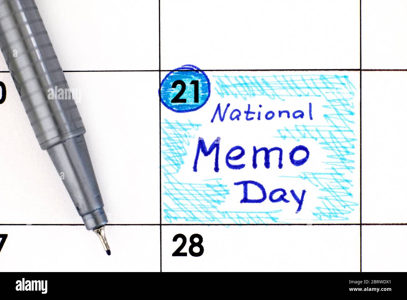 Reminder National Memo Day in calendar with pen. May 21 Stock Photo - Alamy
