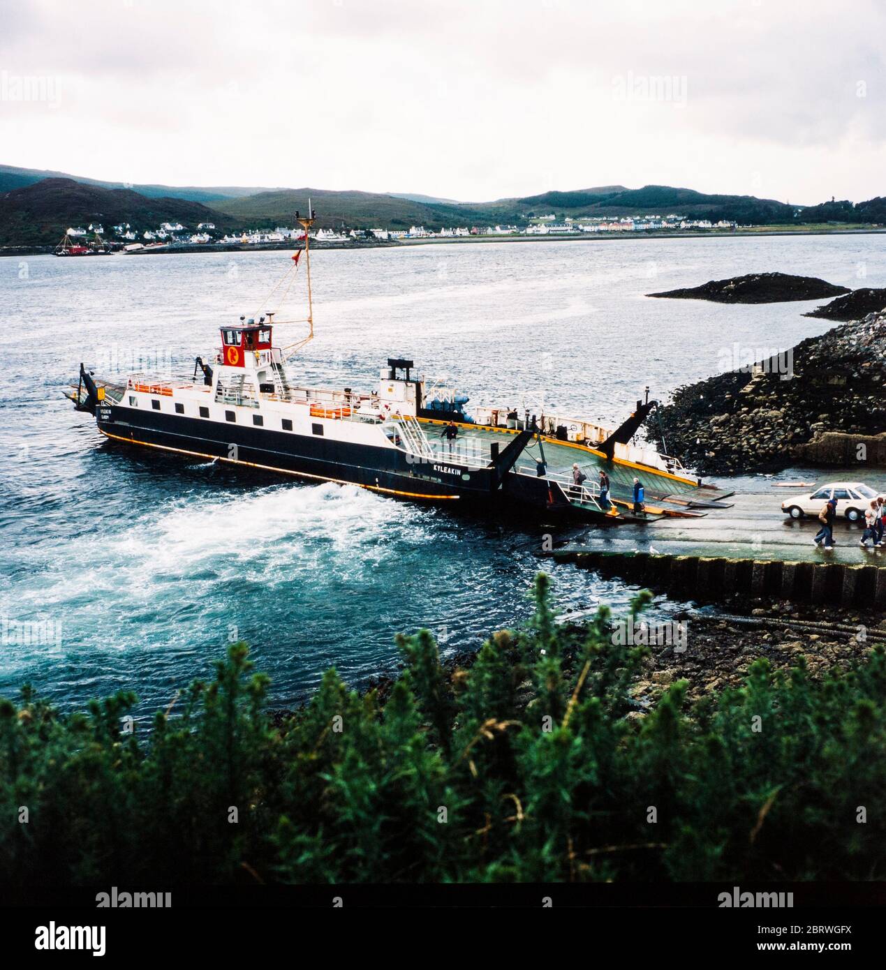Kyle of lochalsh ferry hi-res stock photography and images - Alamy