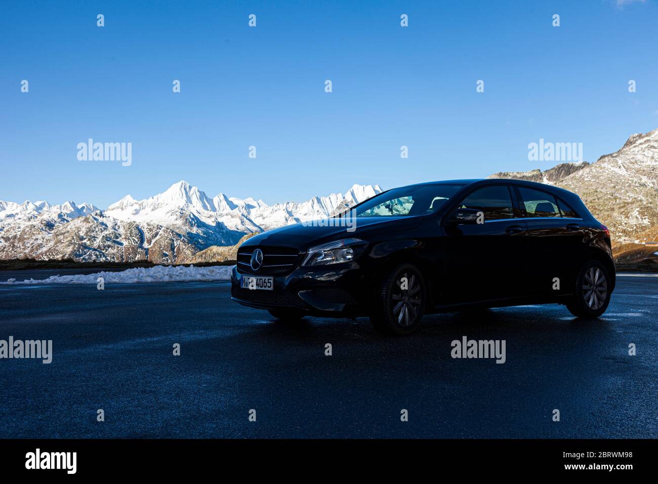 Driving On Mountain Roads High Resolution Stock Photography and Images ...
