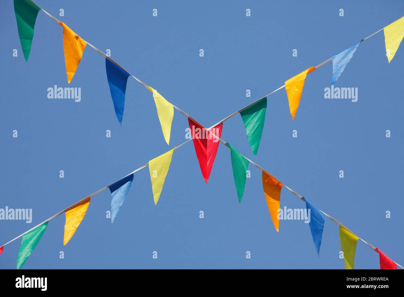 Bunte wimpel hi-res stock photography and images - Alamy