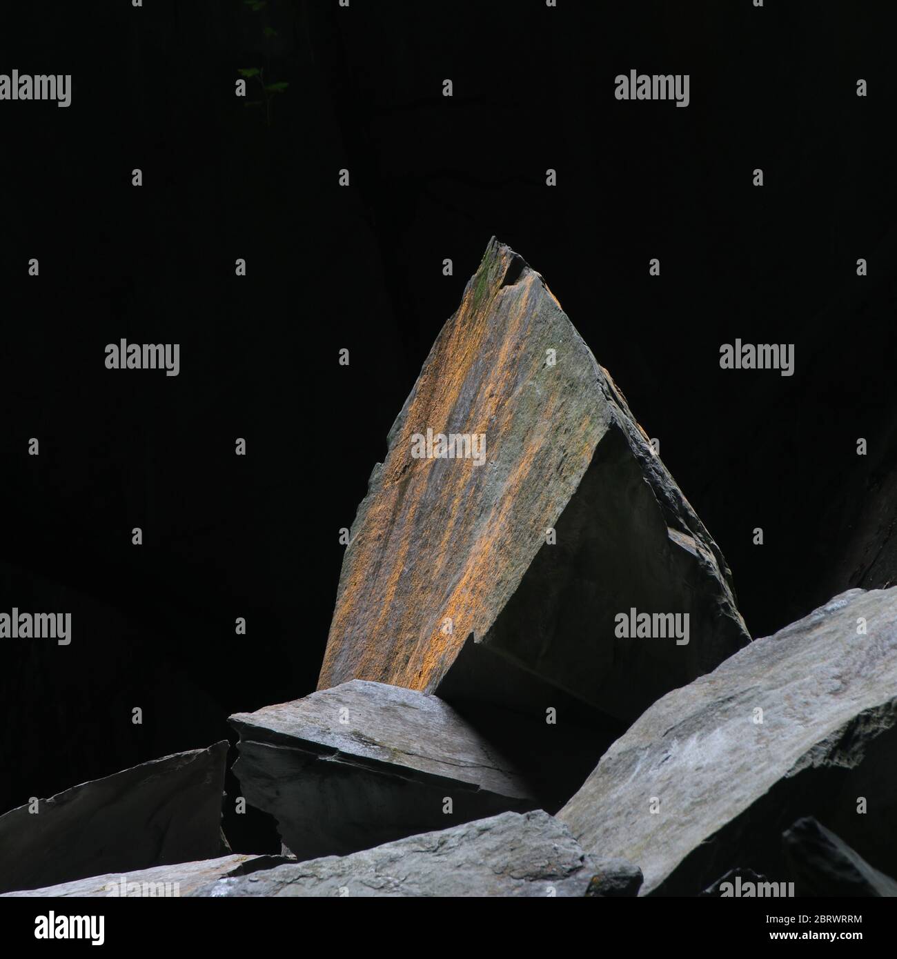 Copper rock hi-res stock photography and images - Alamy