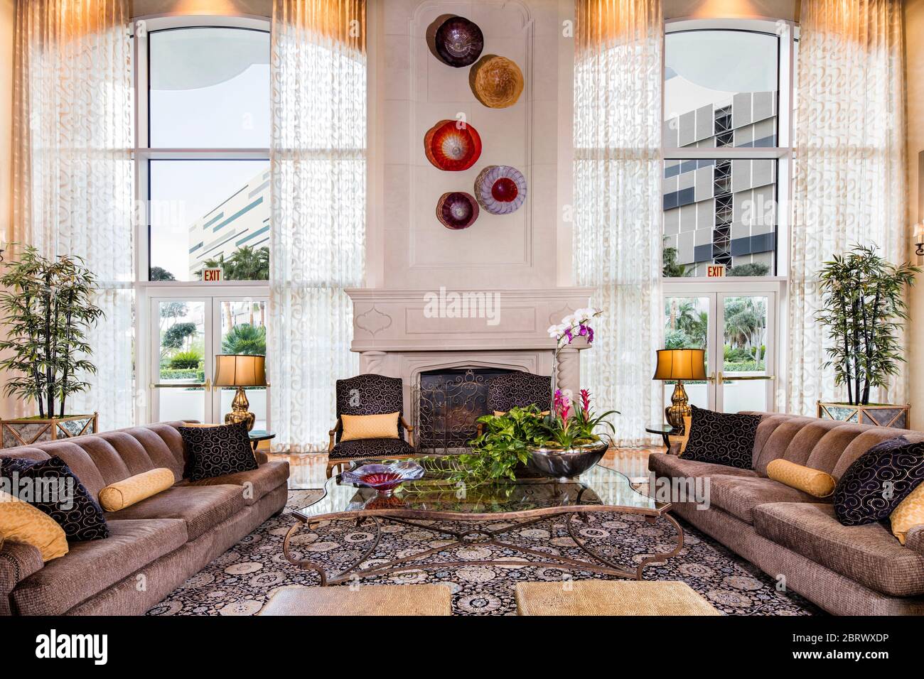 Interior of twin towers hi-res stock photography and images - Alamy