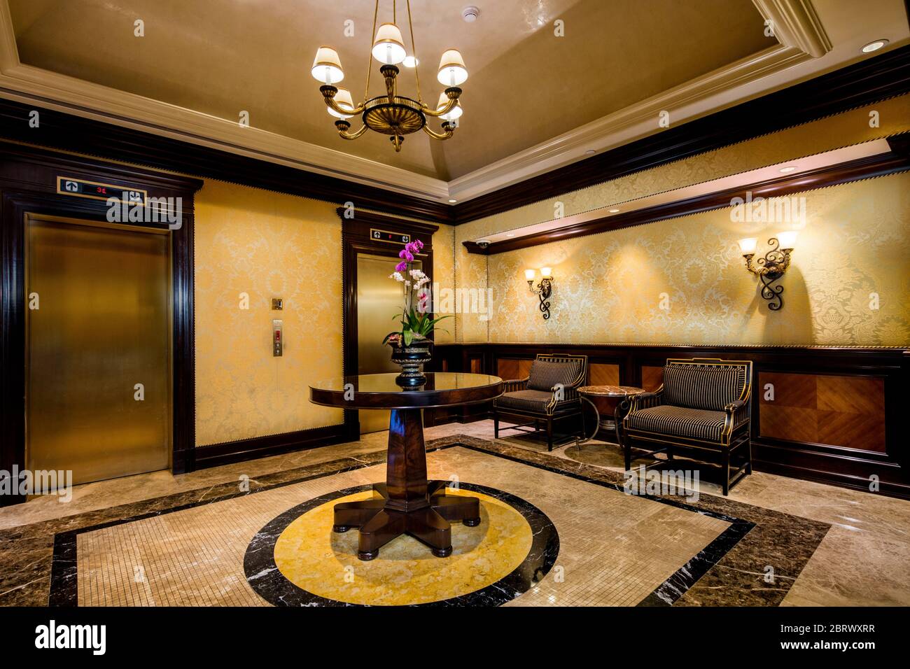 Interior of twin towers hi-res stock photography and images - Alamy