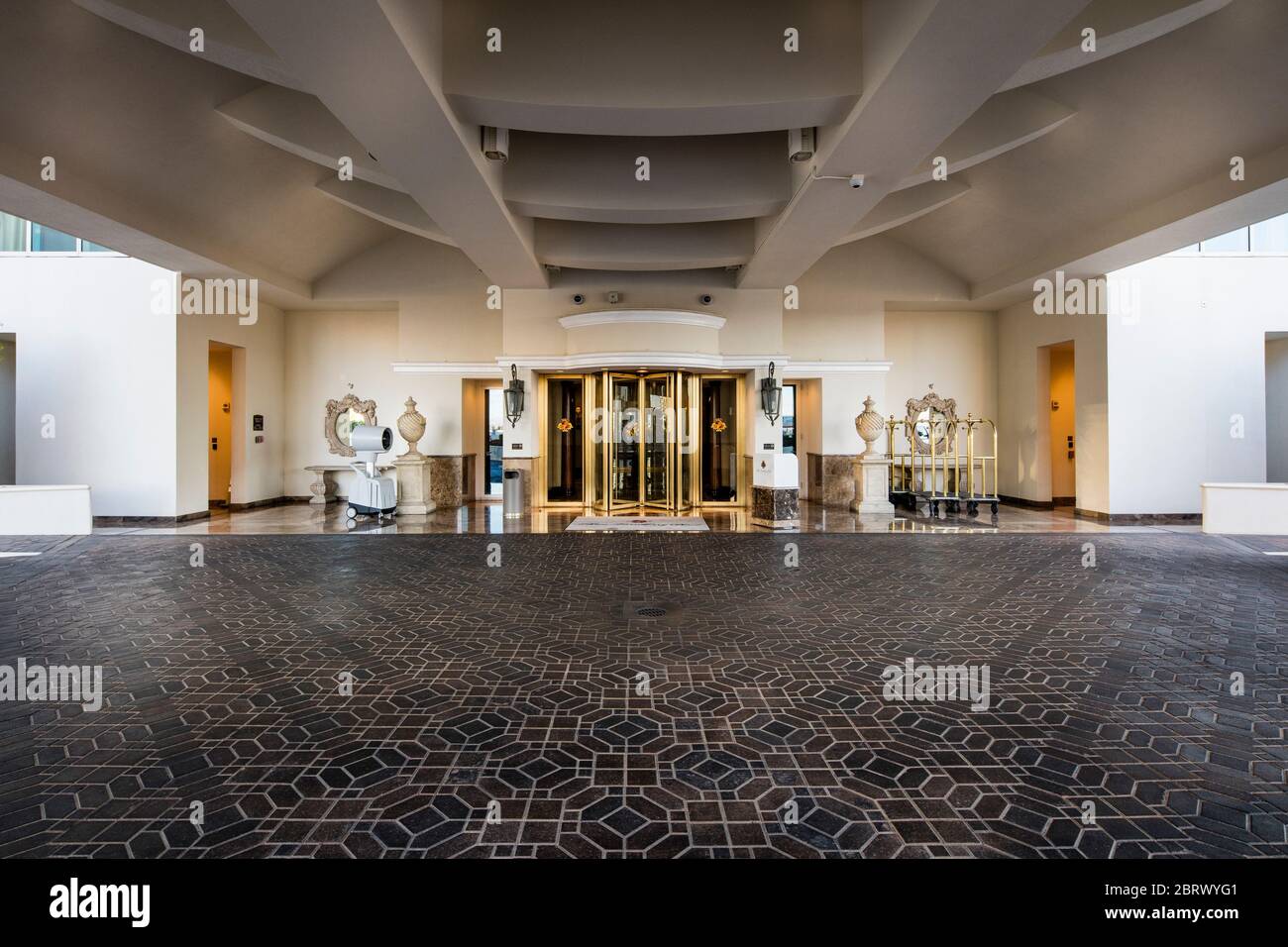 Interior of twin towers hi-res stock photography and images - Alamy