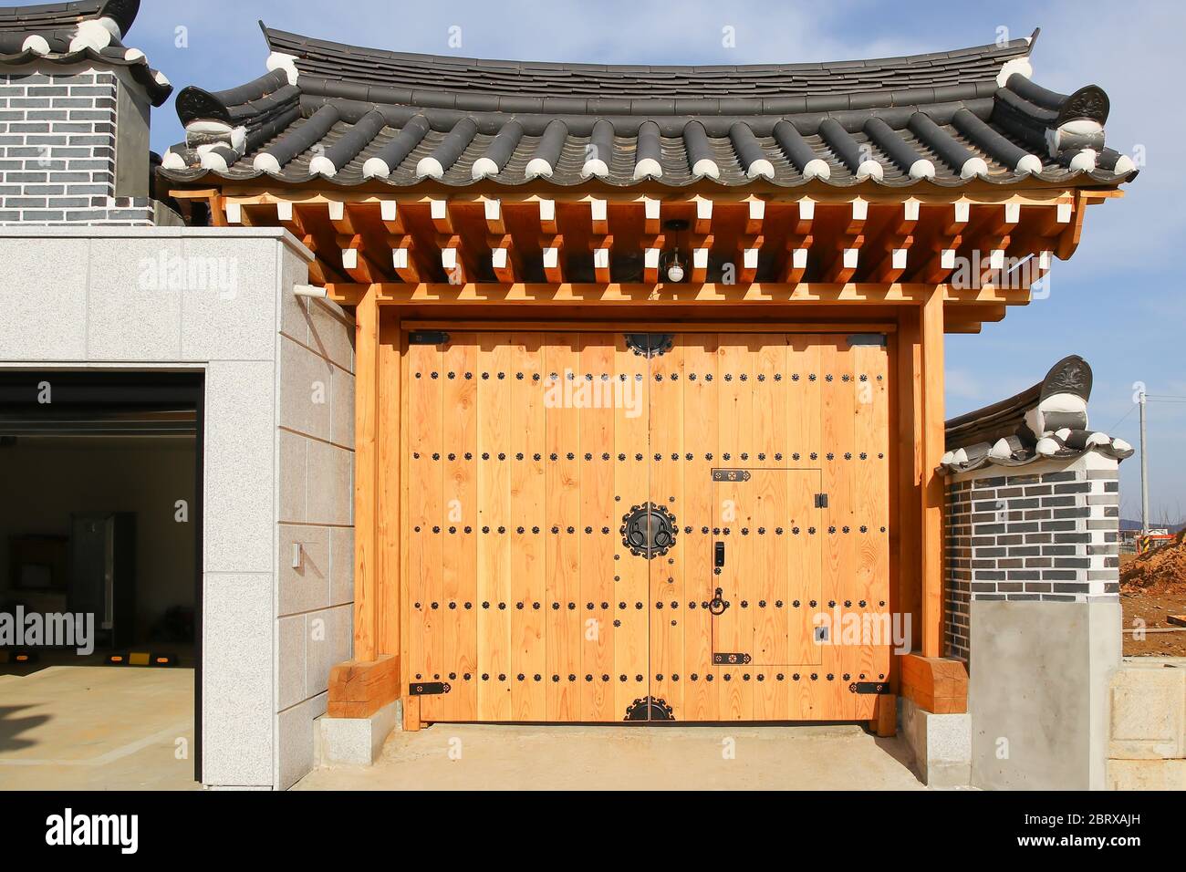 Traditional Korean style architecture at Hanok Village. Traditional ...
