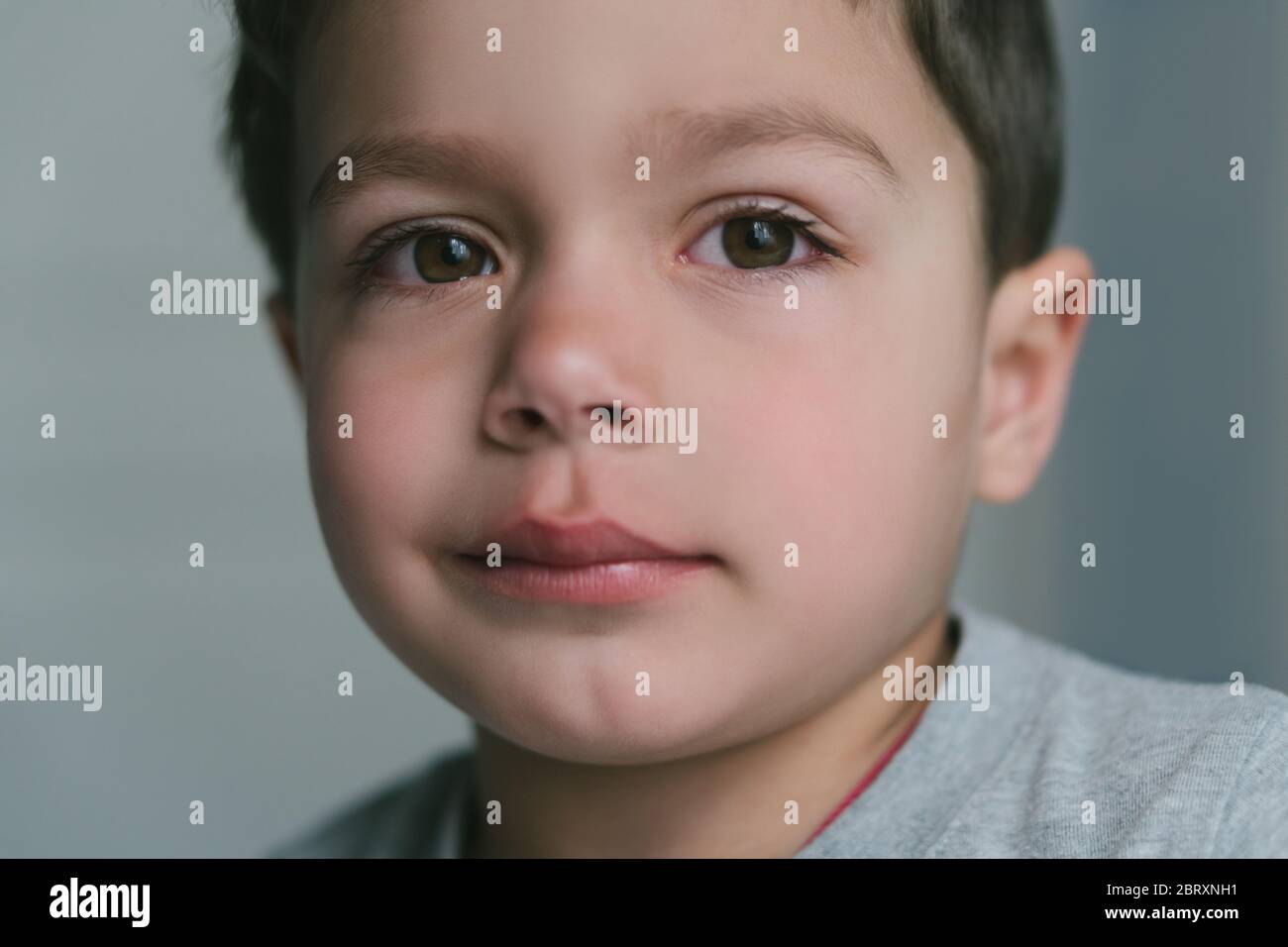 Upset toddler hi-res stock photography and images - Alamy
