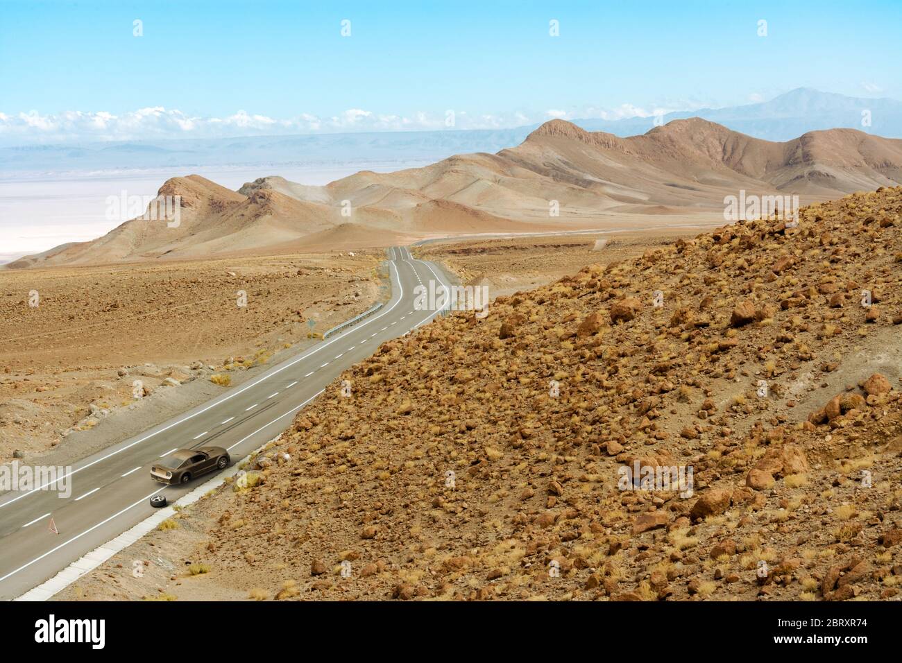 Car breakdown in desert hi-res stock photography and images - Alamy