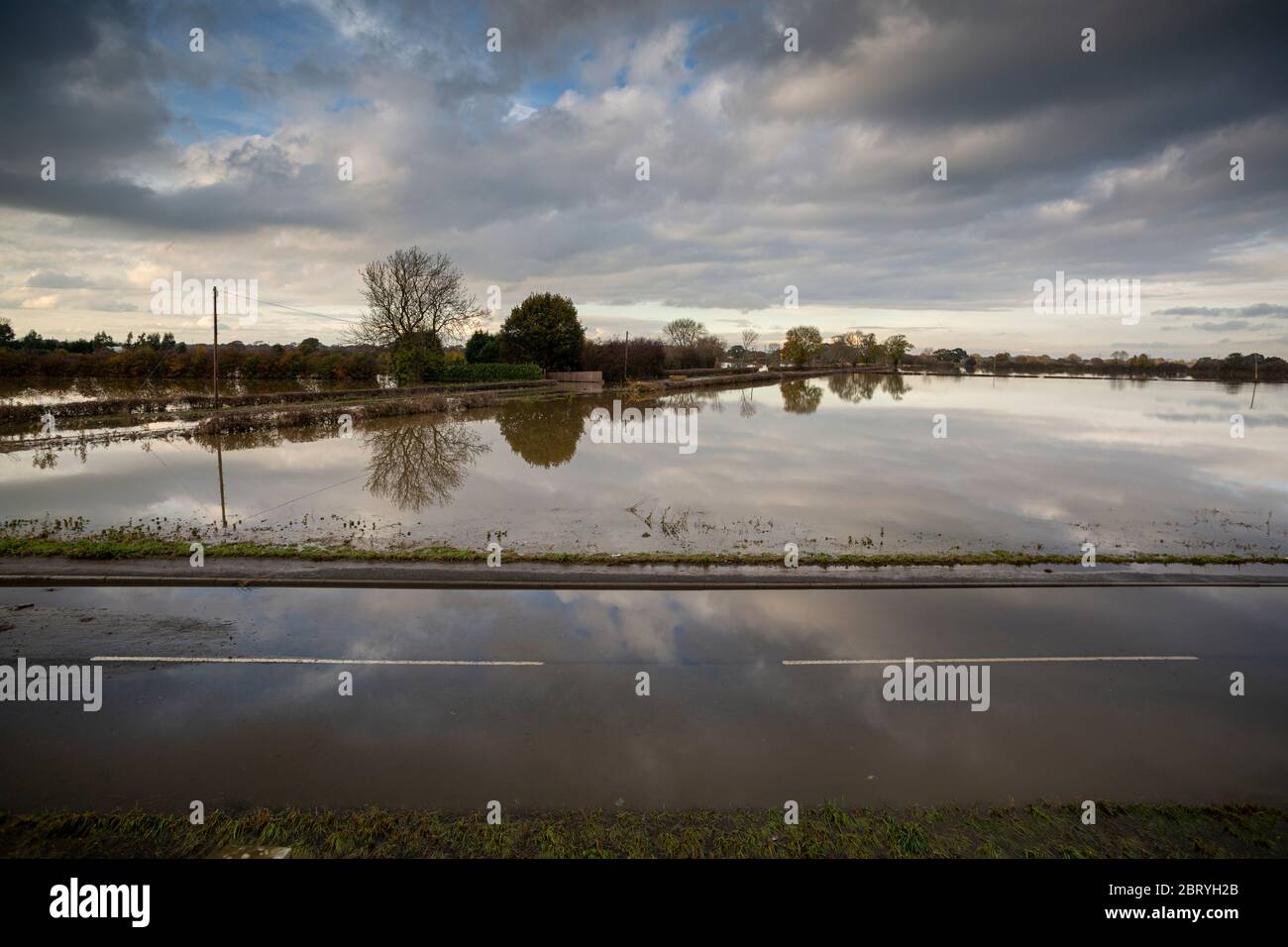 13/11/19 Fishlake , South Yorkshire Floods - Fishlake was evacuated in ...