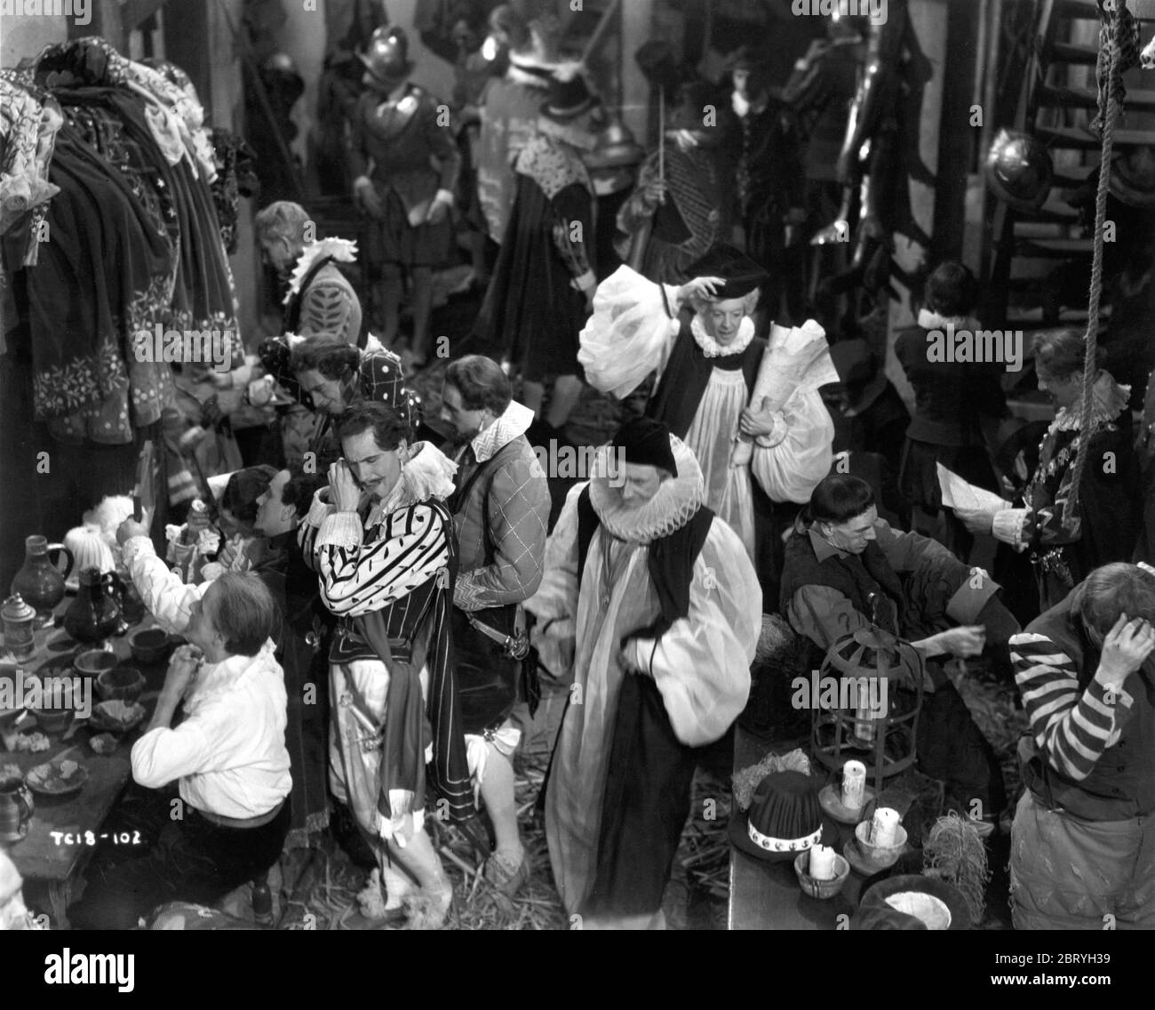 Henry v shakespeare globe hi-res stock photography and images - Alamy